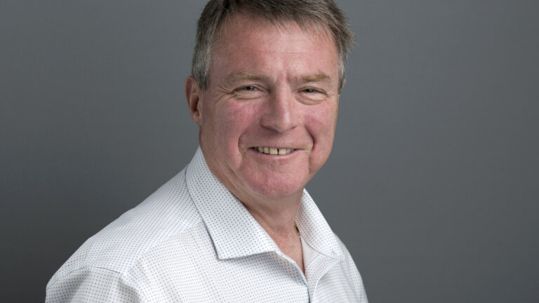 OpenLight unveils first 800G DR8 photonic… | OpenLight Photonics